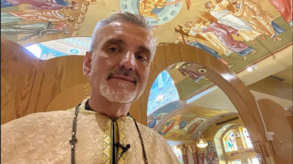 Svještenik Carigradske patrijaršije prof. dr Milan Radulović ...