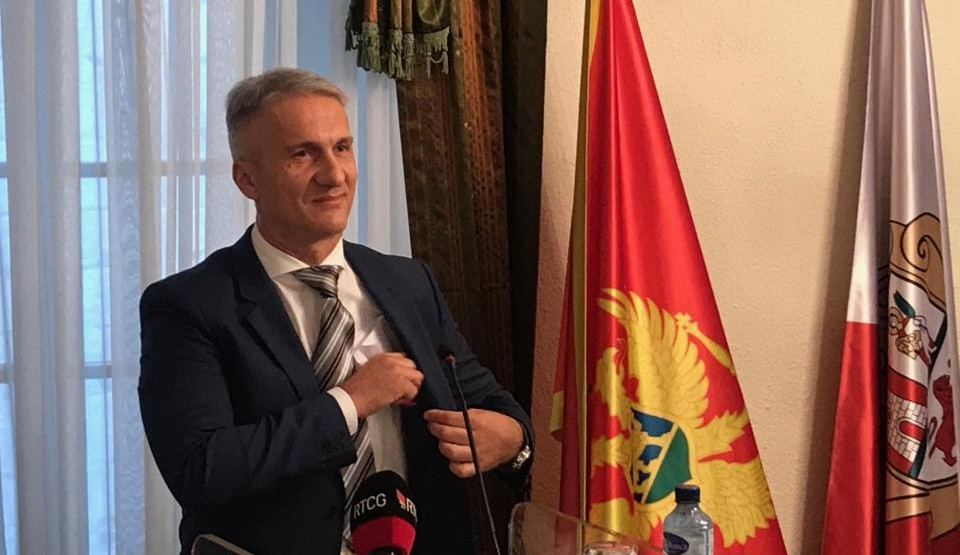 Ko su neprijatelji države, ako su patriote ekstremisti | Skala radio