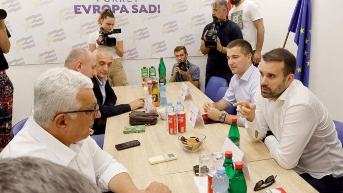 Propao prvi pokušaj Mandića da pomiri Spajića i Bečića | Skala radio